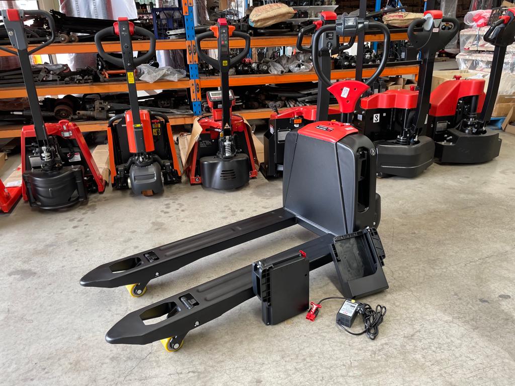 1.5Ton Electric Lithium Battery Pallet Jack Narrow 560mm PLS15 (F4)